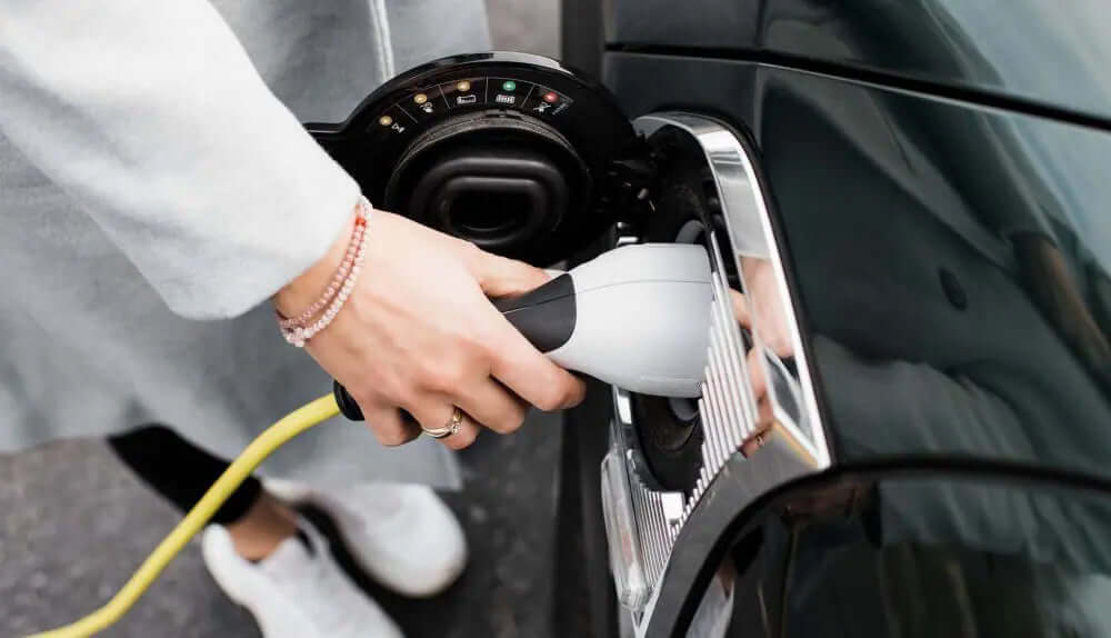 Afschrijving elektrische auto: Wat kost een EV echt? – Accu-Machine.nl